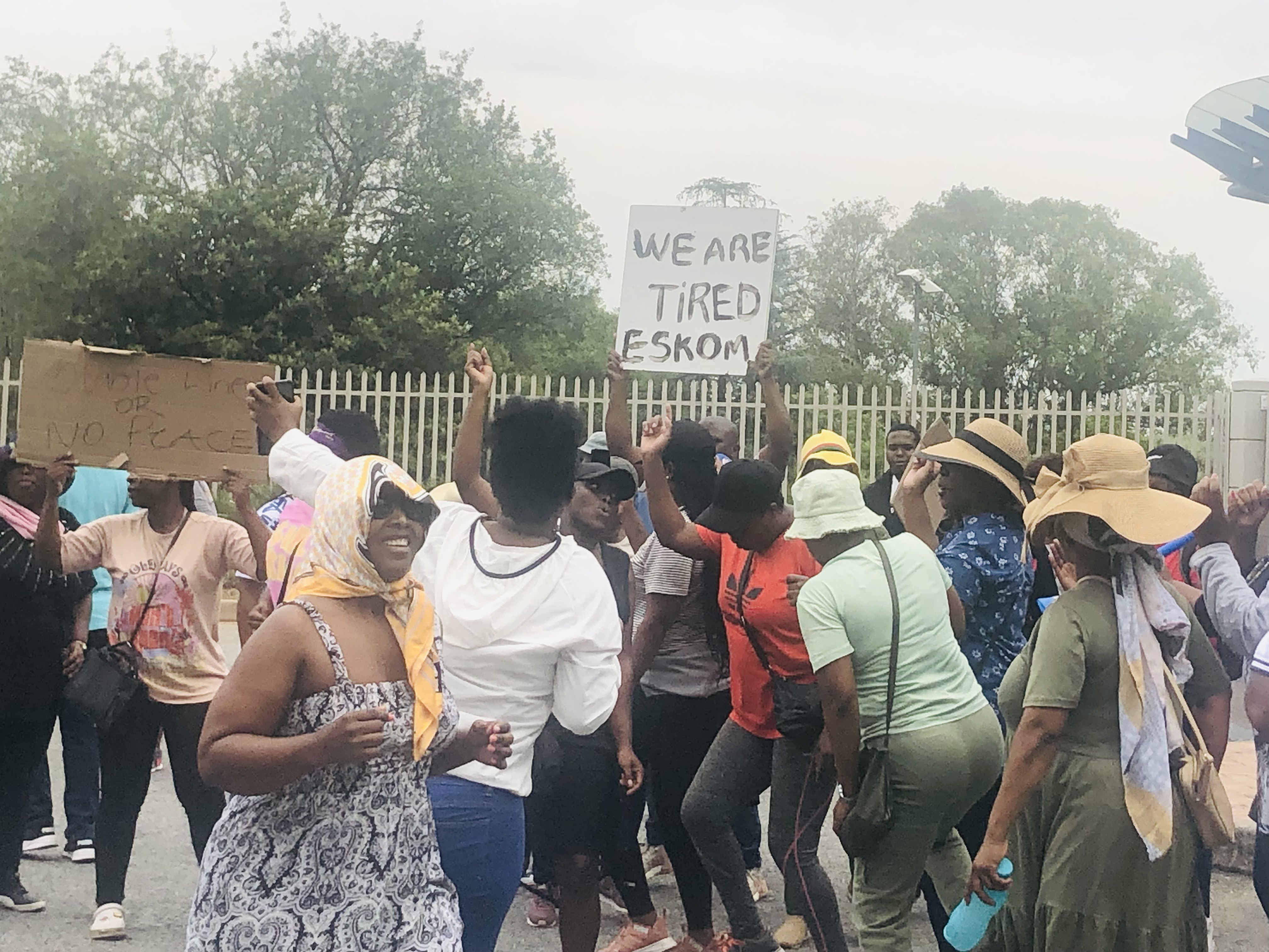 Cosmo City residents block entrance to Eskom over blackouts | The Citizen